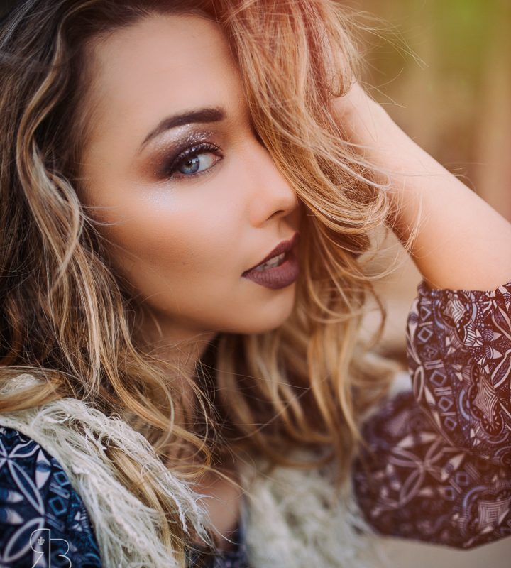 Hannah | rbmodel | My Winner for the #12SEEN Model Contest – Renee Bowen